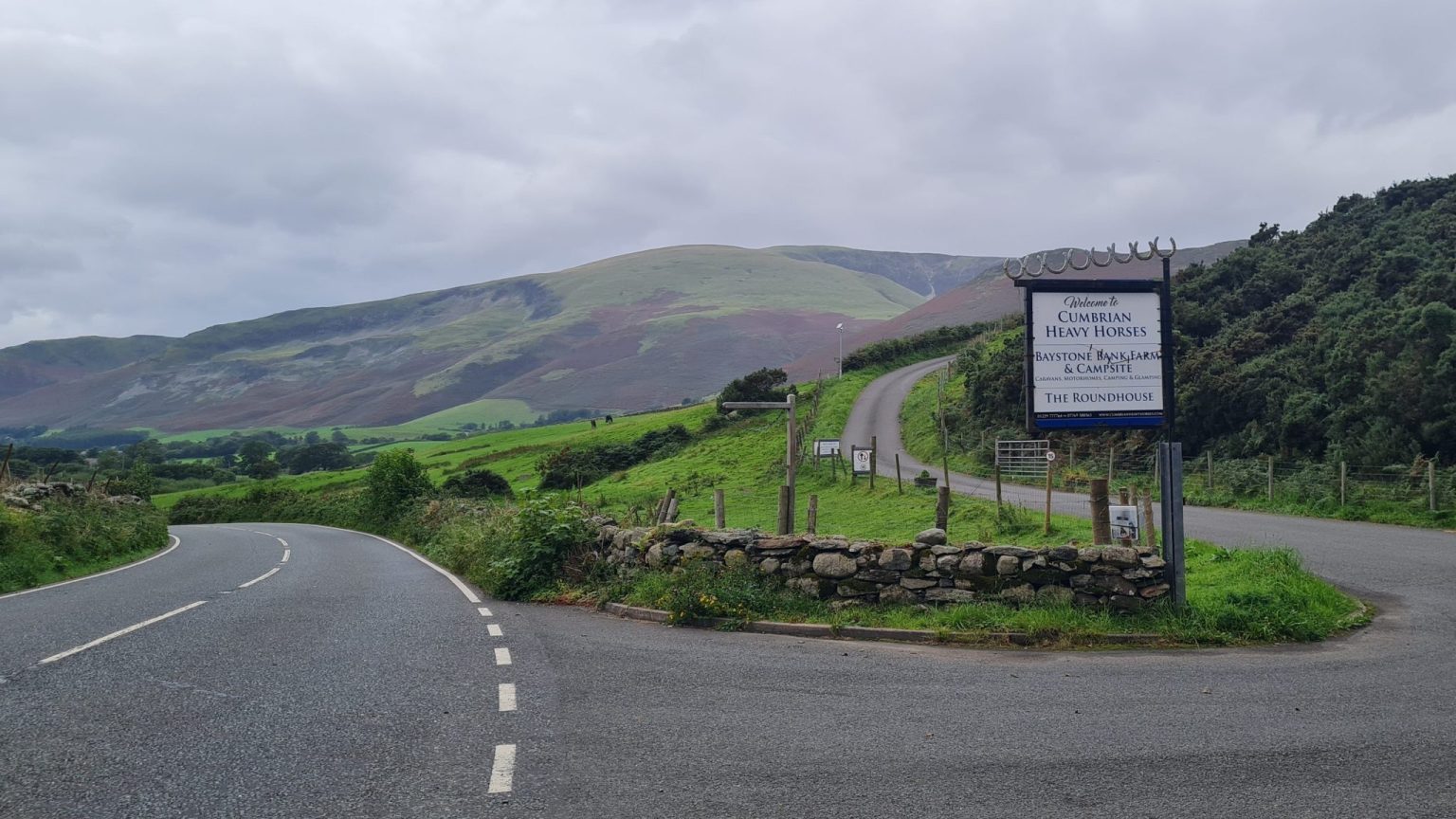 Contact/ Find Us | Baystone Bank Farm Campsite